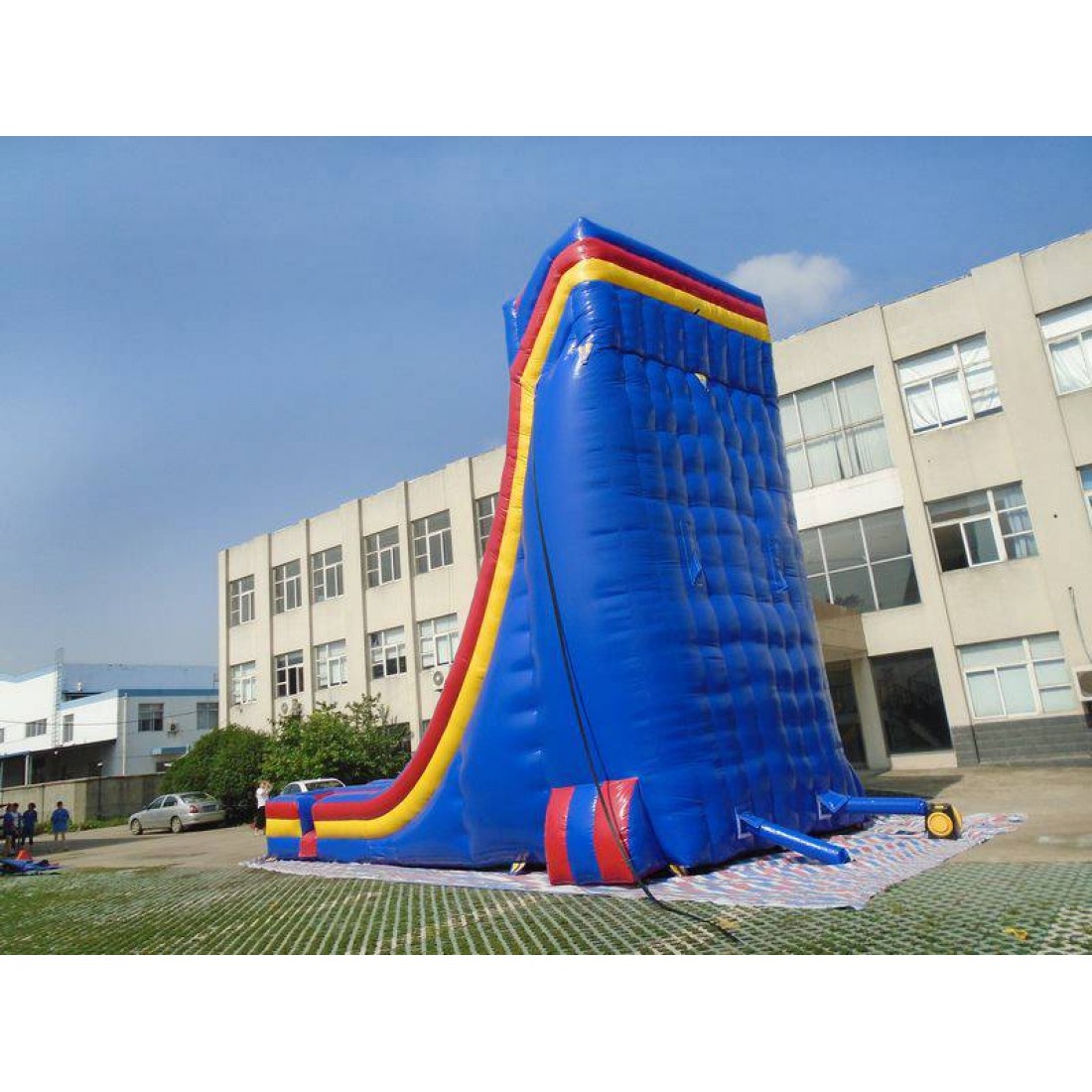 Einflatables Cliff Hanger, Cheap Einflatables Cliff Hanger For Sale
